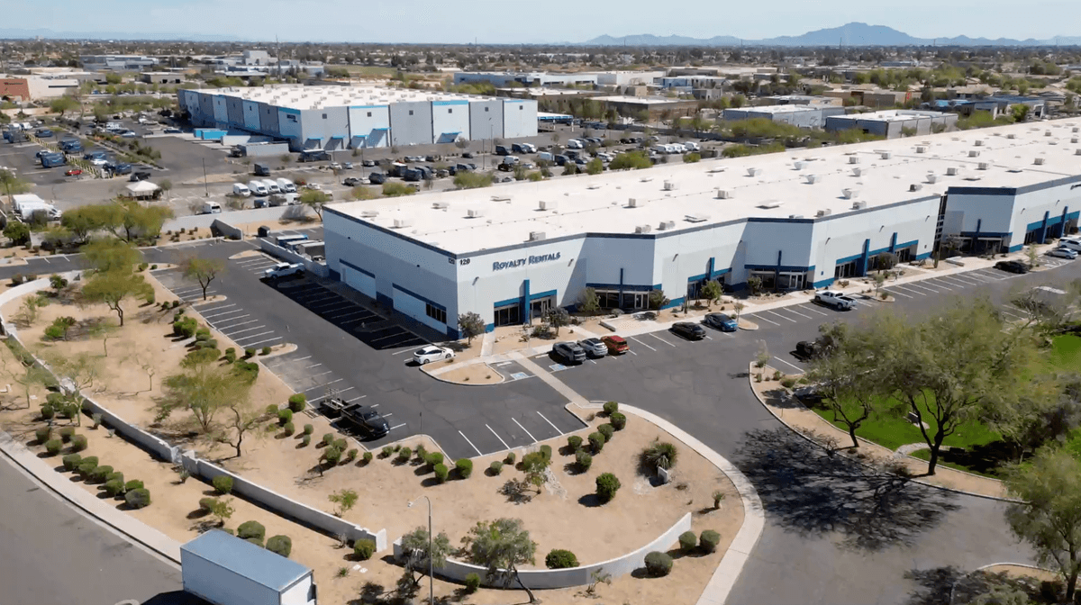 Royalty Rentals | Arizona's Chair and Table Rental Company